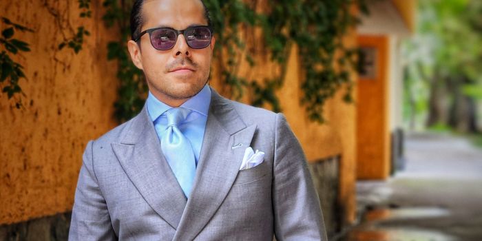 Should Your Pocket Square Match Your Necktie?