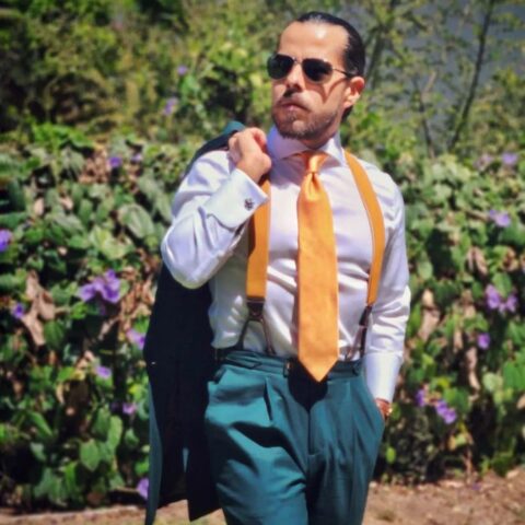 10 Tips for Accessorizing Your Suit Like a Pro - Sartorial Men's Style ...